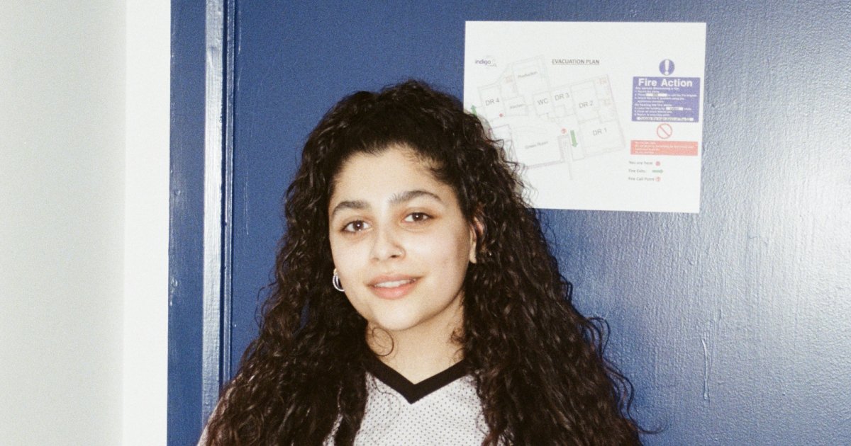 Kizzi - Down The Rabbit Hole